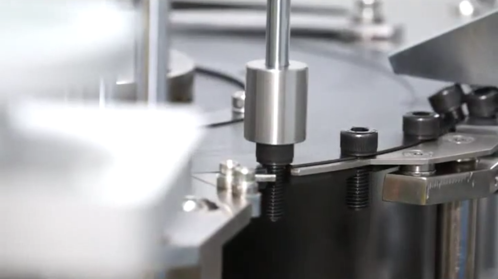 Truform Equipment | 360 Degree Thread Damage Rotational