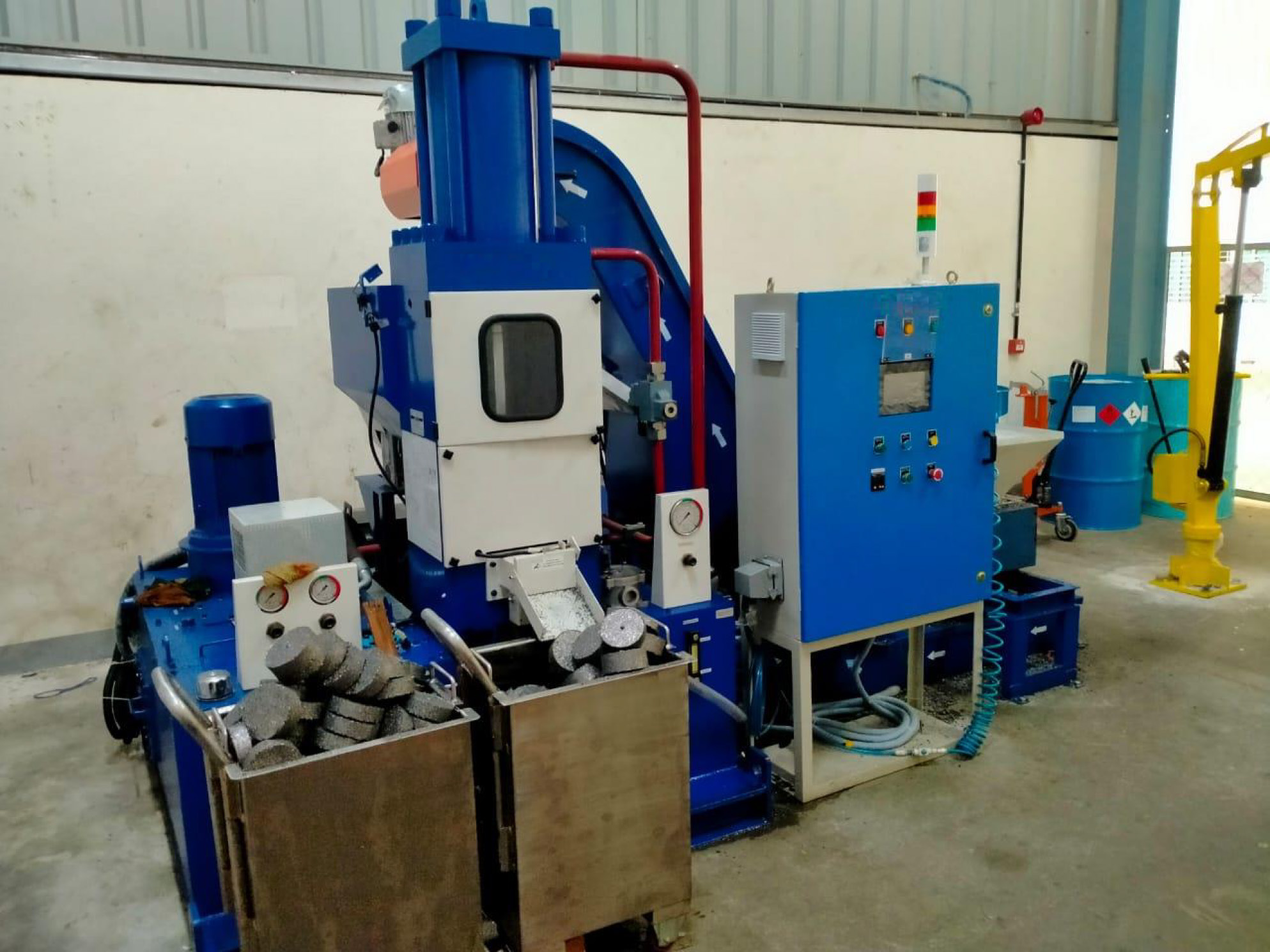 Truform Equipment | OM Series – Chip Compactor